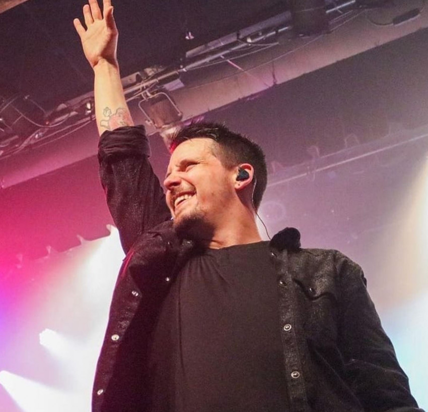 Hire Rare Orion - Singer/Songwriter in Garland, Texas