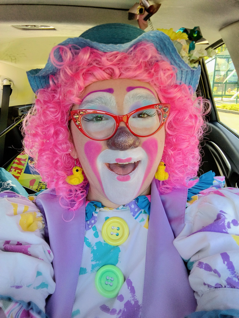 Hire Rayven the Clown, Topsy Turvy Clownery - Clown in Lacey, Washington