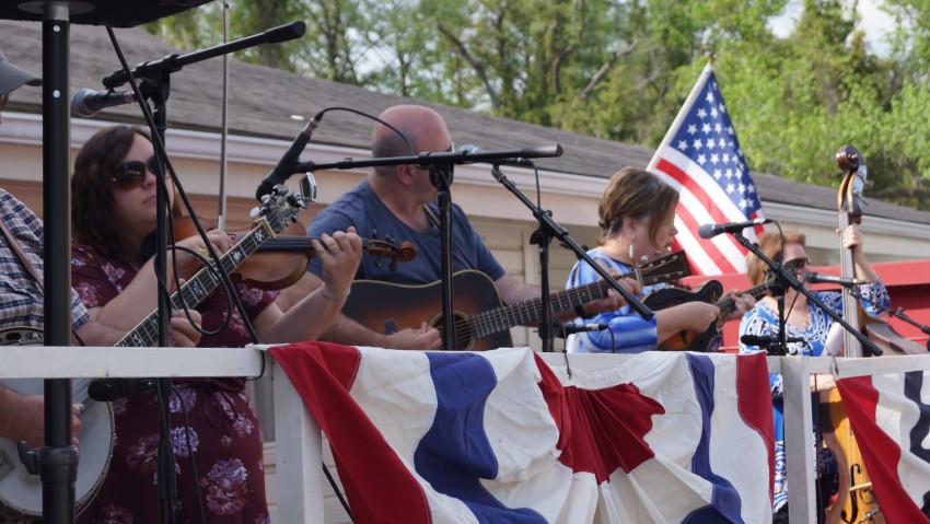 Hire Red White & Bluegrass - Bluegrass Band in Conway, South Carolina