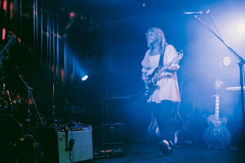 Hire Robyn Froese - One Man Band in Vancouver, British Columbia