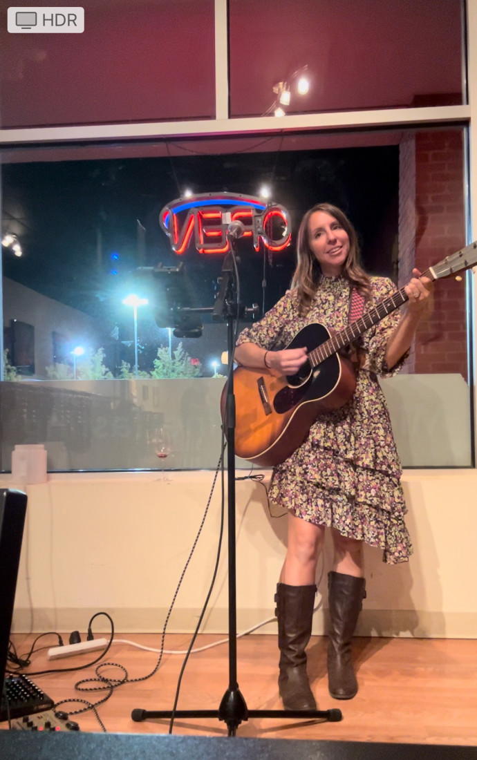 Hire Robyn Marie - Singing Guitarist in Sterling Heights, Michigan