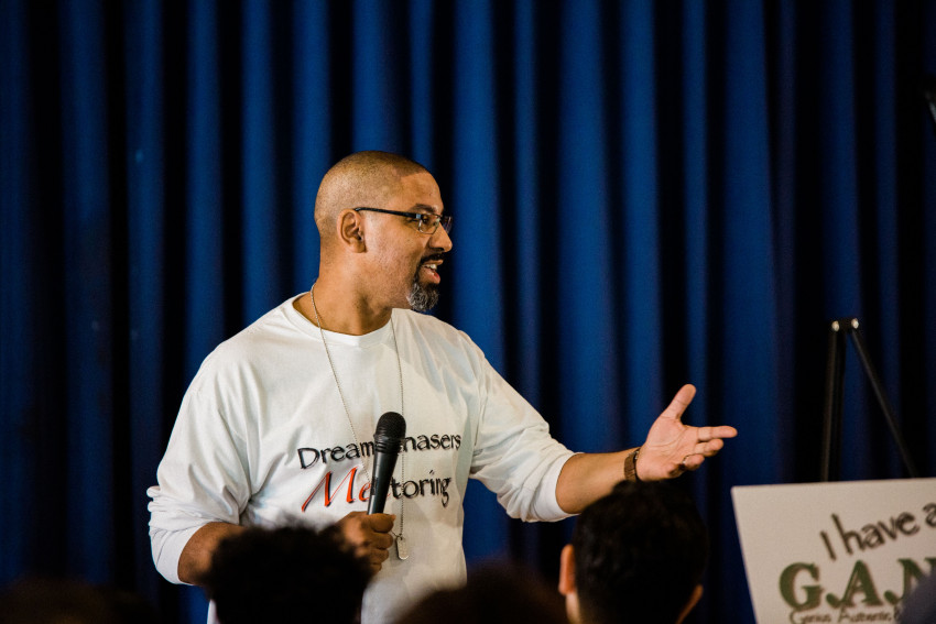 Hire Roger Williams Jr.. - Motivational Speaker in Philadelphia ...