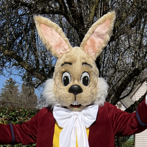 Hire Rogue Valley Easter Bunny - Easter Bunny in Rogue River, Oregon