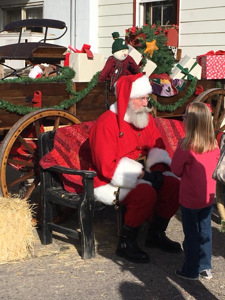 Hire Santa-On-The-Go! - Santa Claus in Palm Springs, California