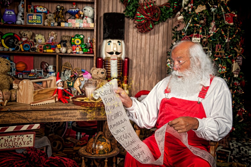 Hire Santa: Real-Bearded Santa Claus - Santa Claus in Huntsville, Alabama