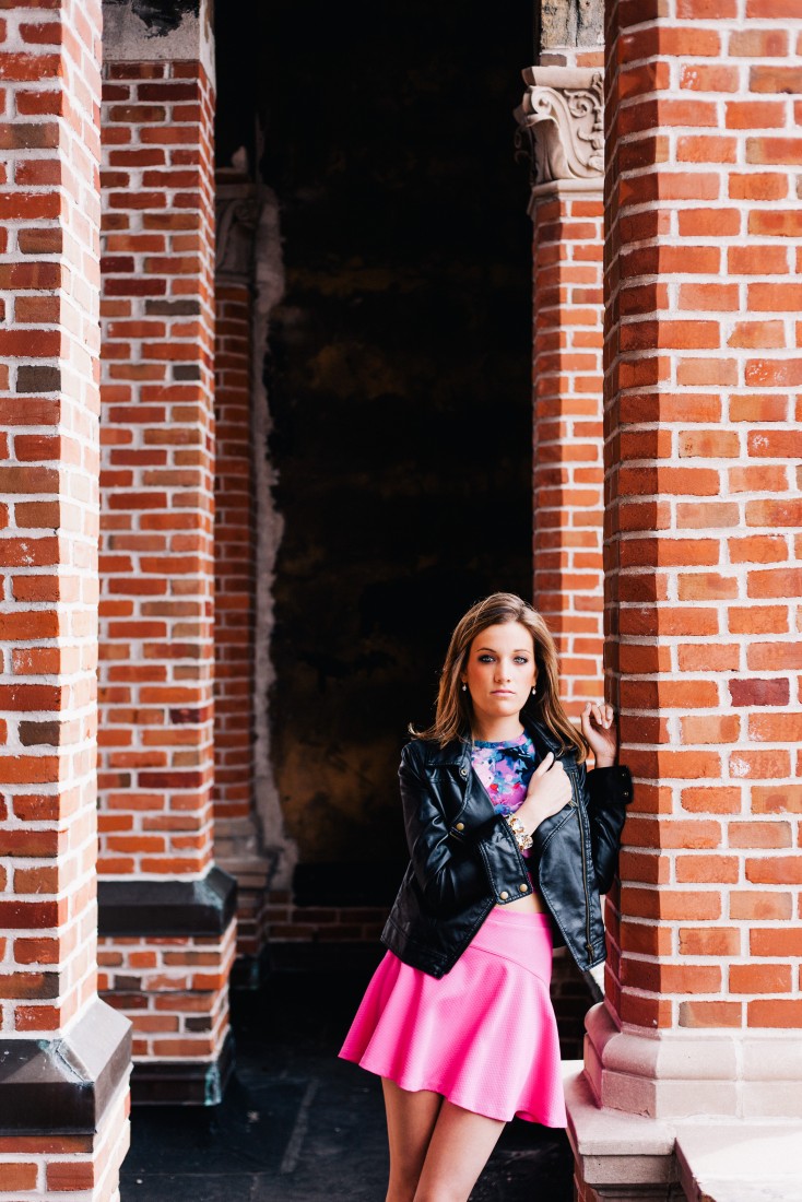 Hire Sarah Miles - Singer/Songwriter in Hopewell, New Jersey