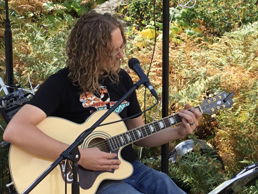 Hire Sam Heart - Singing Guitarist in Paonia, Colorado