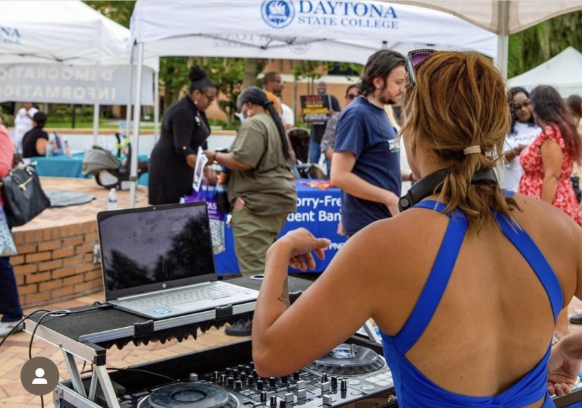 Hire Stacey Daniels - DJ in Tampa, Florida