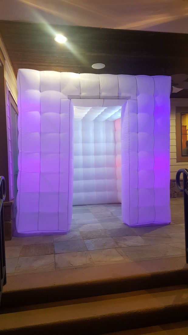 Hire Star Photo Booth - Photo Booths in Houston, Texas