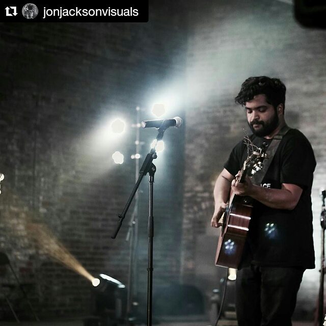 Hire Steve Chandy - Singing Guitarist in Brighton, Massachusetts