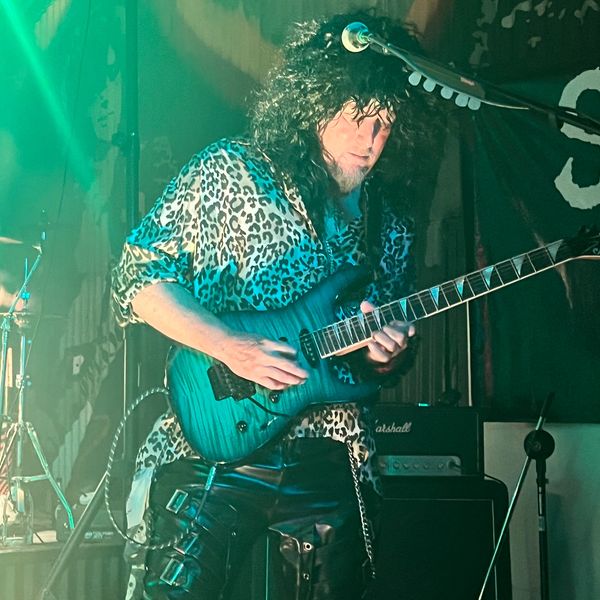 Hire Stiletto - A Rock Tribute - Rock Band in El Cajon, California