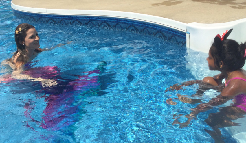 Hire Swim Splash Mermaid - Mermaid Entertainment in Toronto, Ontario