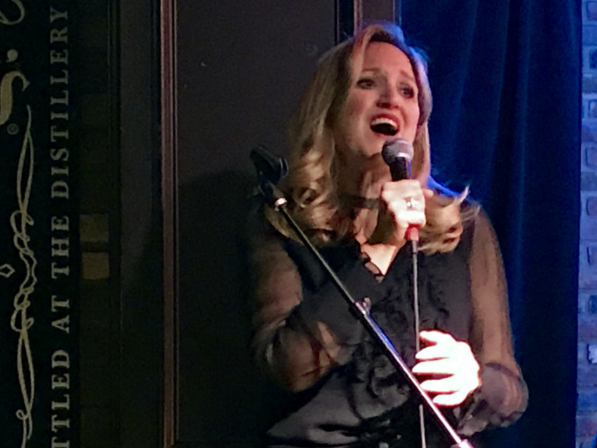 Hire Cindy Smith, Vocalist - Jazz Singer in Strongsville, Ohio