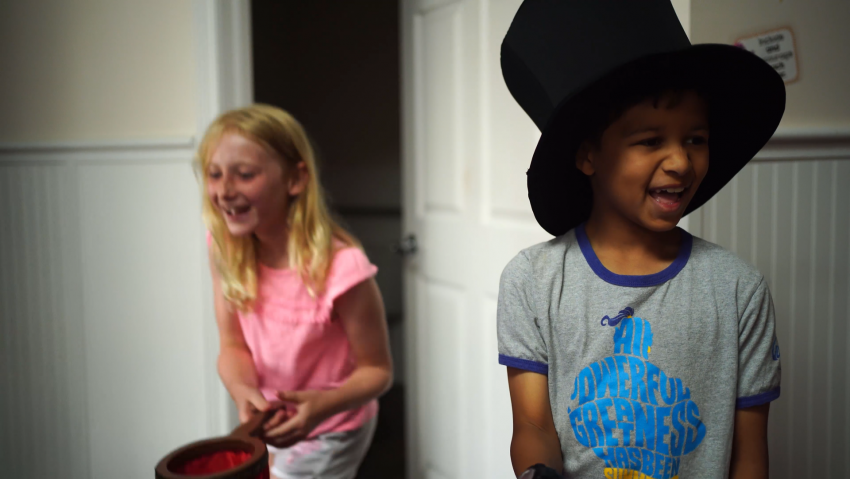 Hire Tada Magician - Children’s Party Magician in Cleveland, Ohio