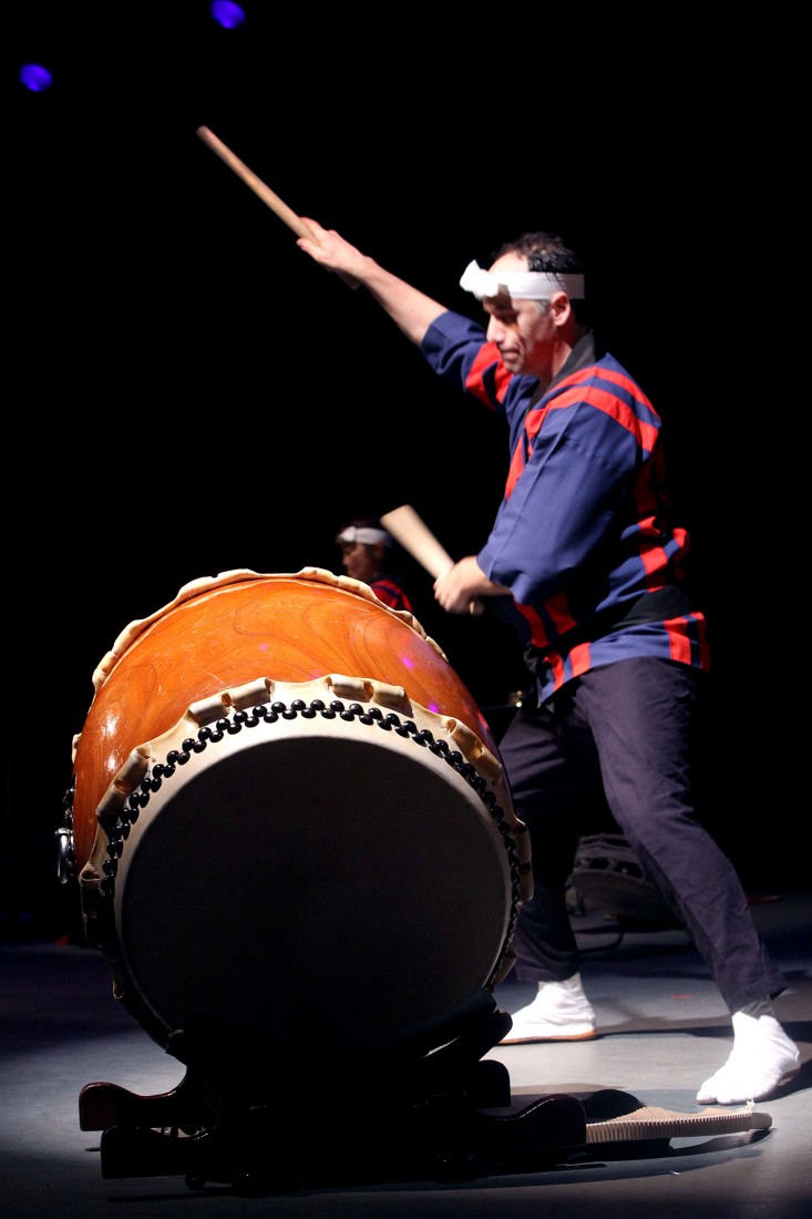 Hire Taikoza- taiko drums and bamboo flutes - Asian Entertainment in ...
