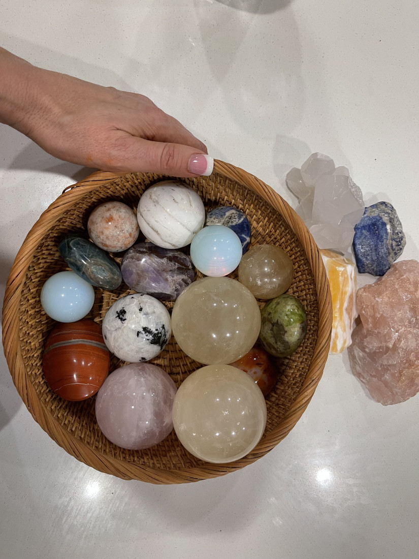 Hire Tarot, Mermaid, SuperHero, CrystalReader - Tarot Reader in ...