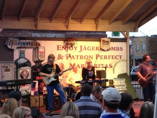 Hire Terri and the Executives - Wedding Band in Hackett, Arkansas