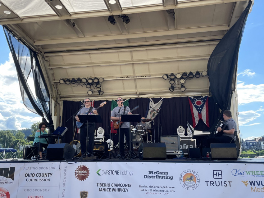 Hire The Cavaliers Band - Italian Entertainment in Pittsburgh, Pennsylvania