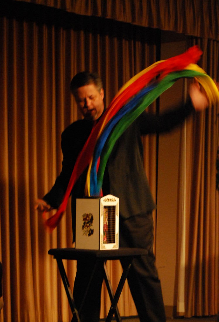 Hire The Magic of Jeffrey Day - Magician in Memphis, Tennessee