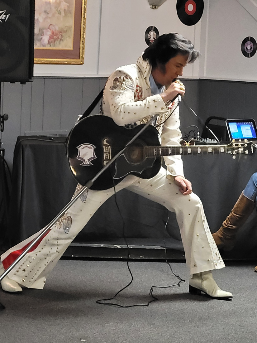 Hire The Sincerely Elvis Tribute Show - Elvis Impersonator in Austin ...