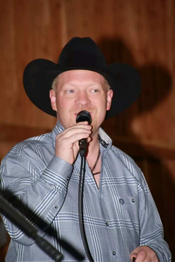 Hire Trey Houston - Country Singer in Greenville, Texas