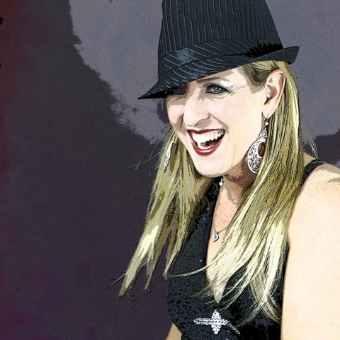 Hire Tricia Kelly - R&B Vocalist in Los Angeles, California