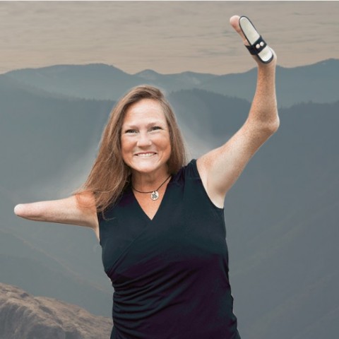 Hire Unstoppable Tracy - Motivational Speaker in Toronto, Ontario
