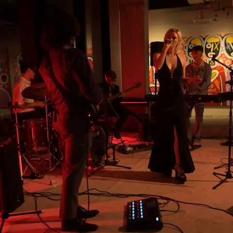 Hire Valentine - Soul Singer in Burbank, California