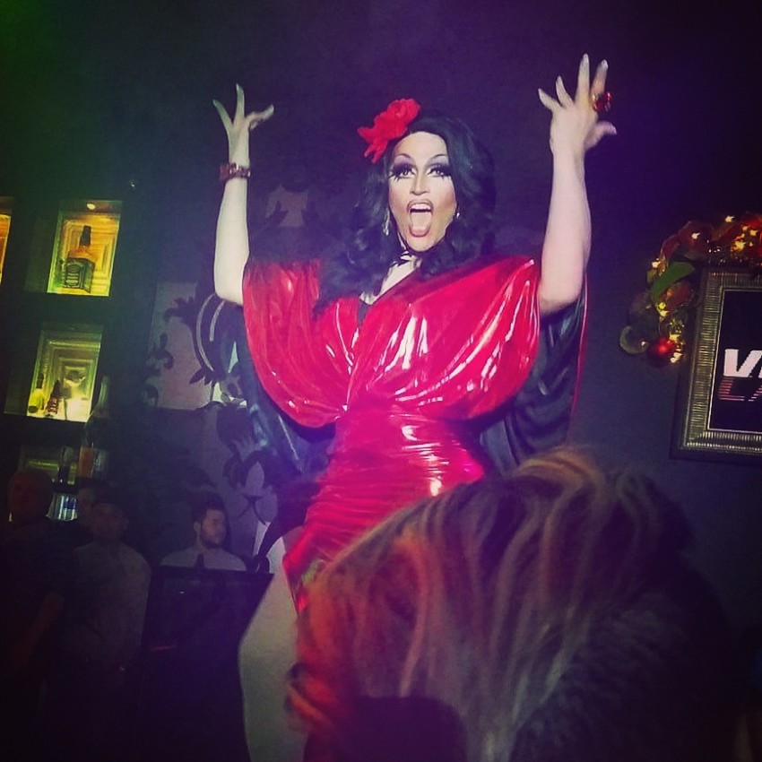 Hire Veronica Strutts - Drag Queen in Houston, Texas