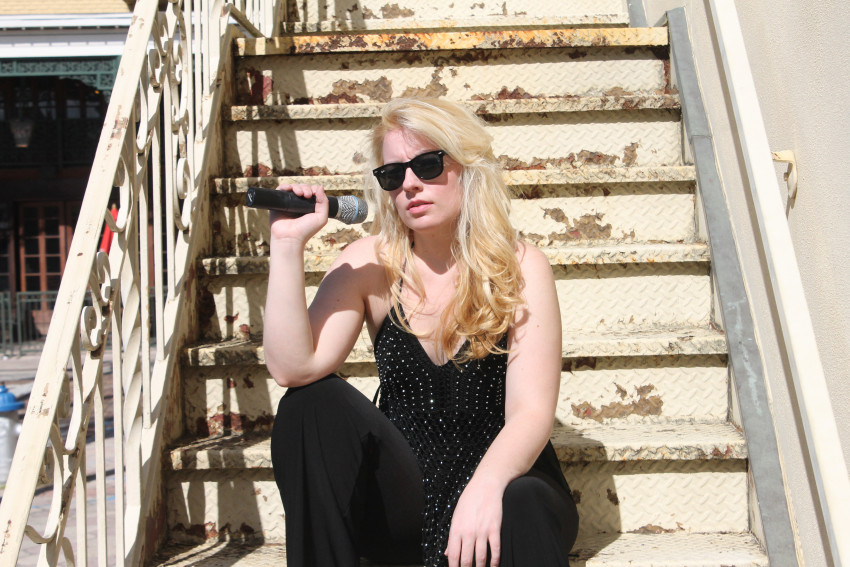 Hire Victoria Doyle - Jazz Singer in Orlando, Florida