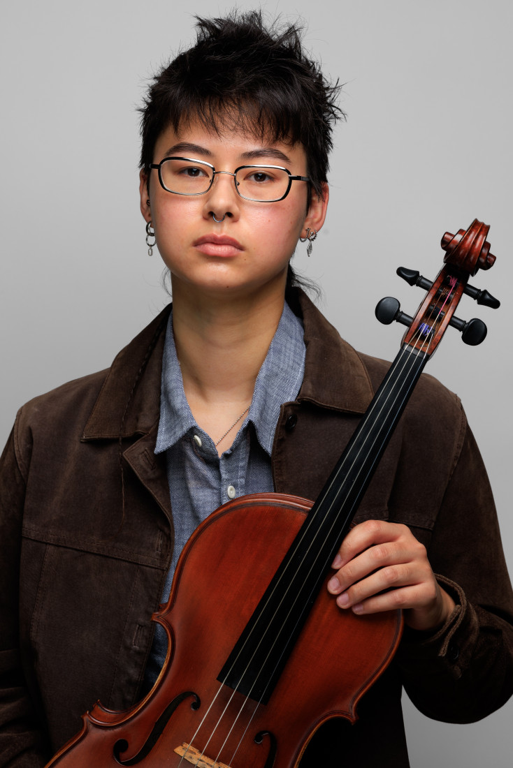 Hire Viola - Viola Player in Pasadena, California