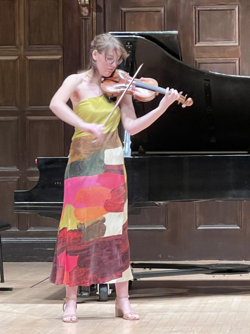 Hire Chloe Yofan, violinist - Violinist in Austin, Texas