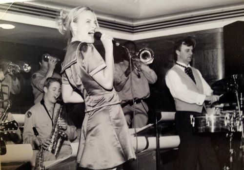 Hire Wartime Radio Revue Singers - 1940s Era Entertainment in Los ...