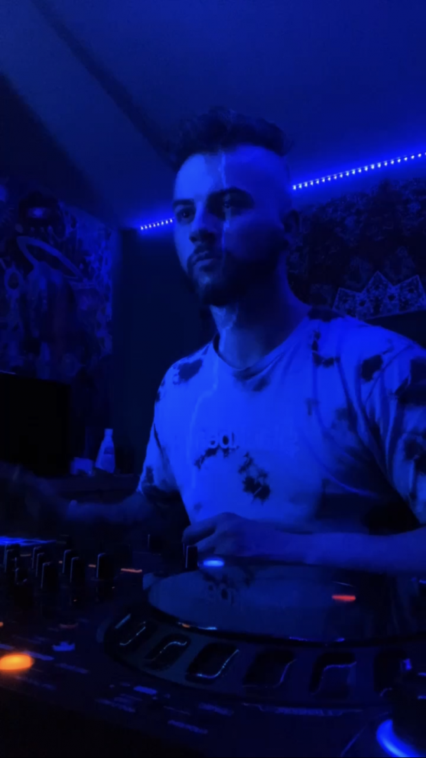 Hire Zen - DJ in Sacramento, California